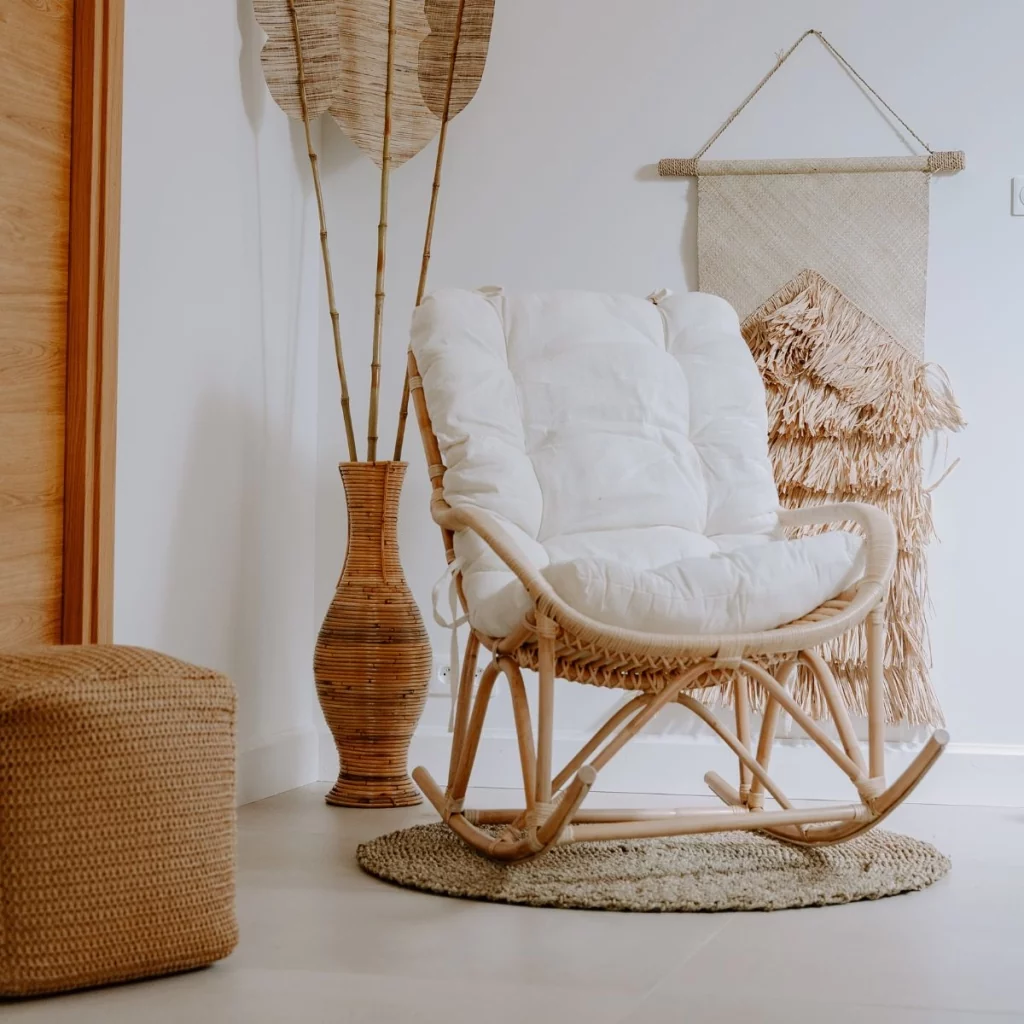 Rocking chair en rotin naturel de qualité pour intérieur - HYDILE